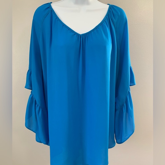 Cato | Tops | Cato Blue Bell Sleeve Blouse Relaxed Fit | Poshmark
